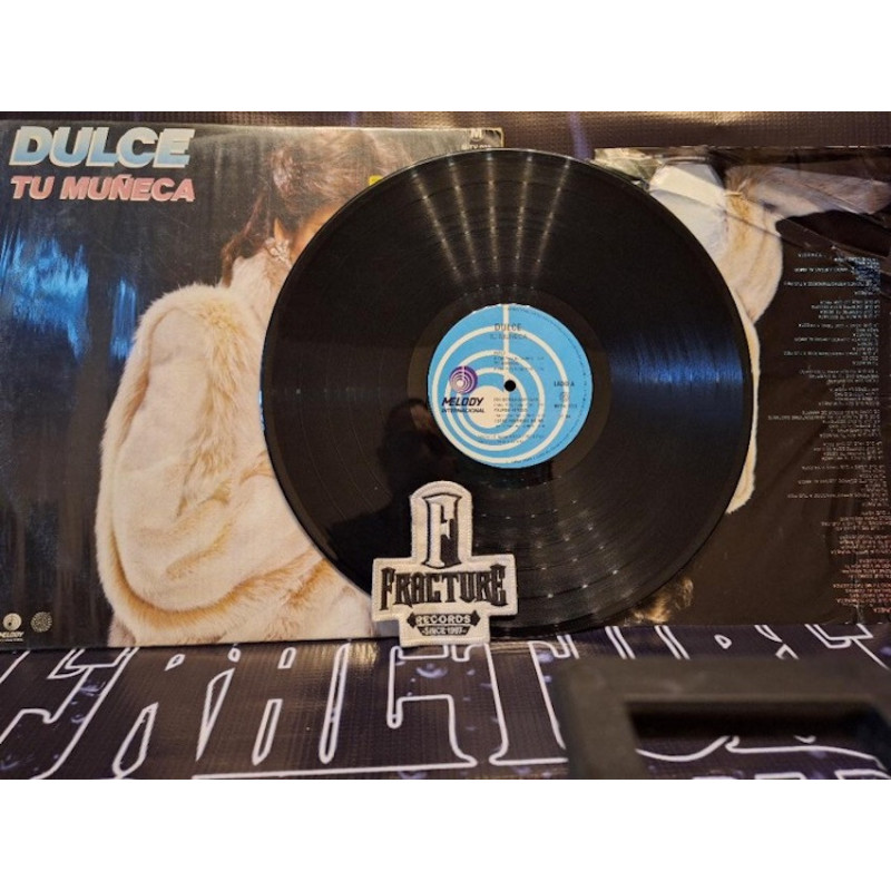 DULCE – TU MUÑECA VINYL